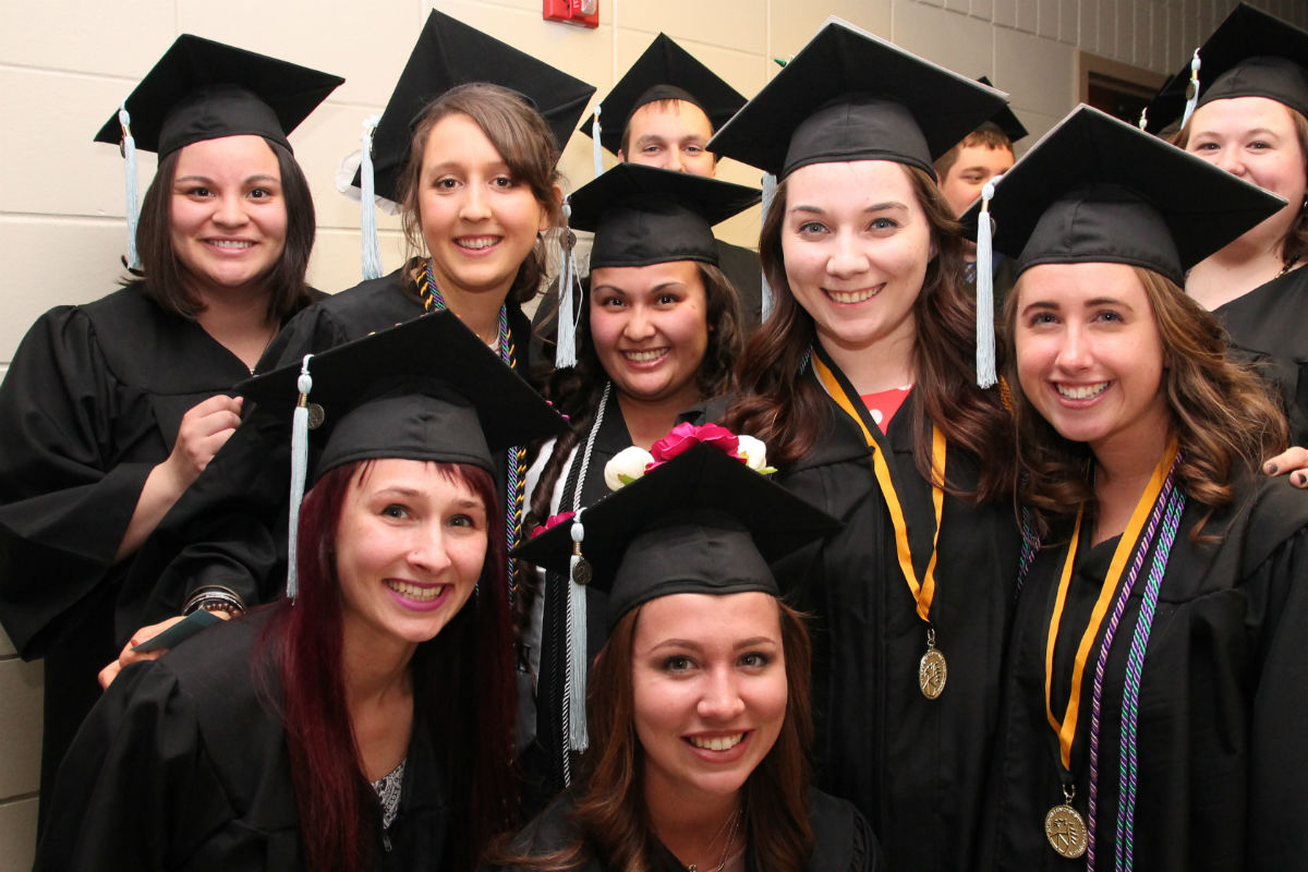 Purdue Northwest Celebrates 2017 Graduates - GreatNews.Life